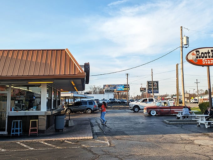 The humble kingdom of root beer royalty stands proudly on Woodman Drive, where time slows down and appetites perk up.