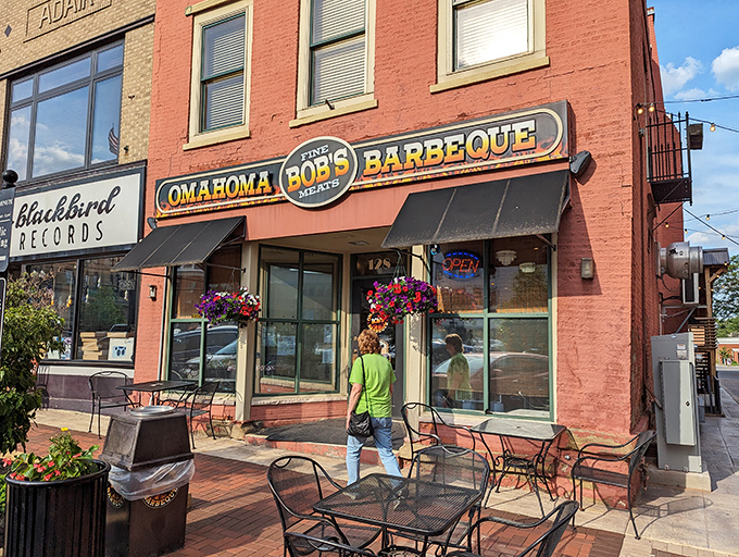 The classic brick fa&ccedil;ade of Omahoma Bob's Barbeque beckons like a siren song to BBQ enthusiasts. Downtown Wooster's smokiest treasure has never looked so inviting.