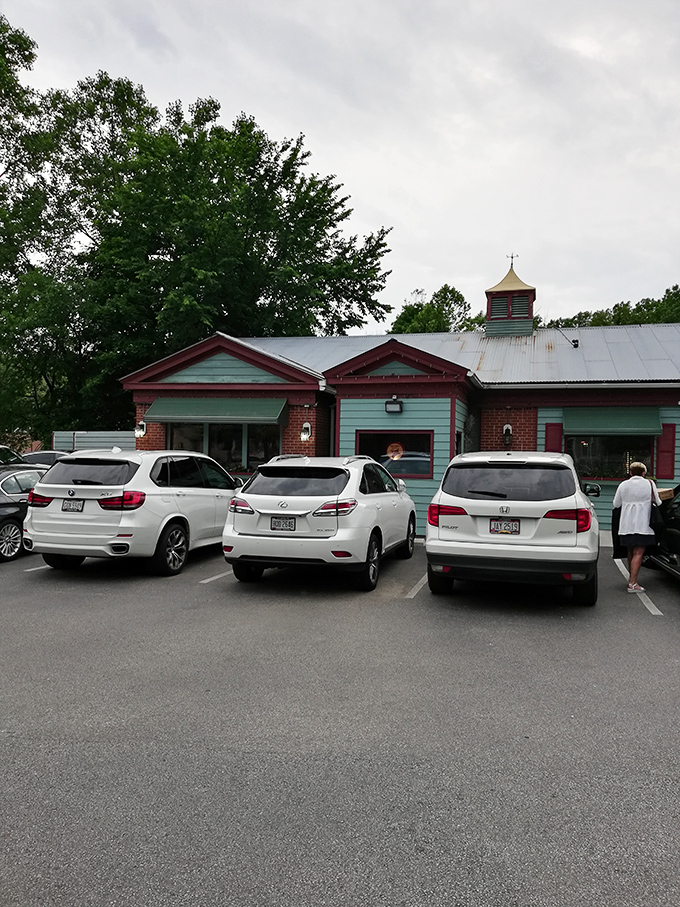 The unassuming exterior of Gasoline Alley hides culinary treasures within. Like finding a Picasso at a yard sale, prepare to be delightfully surprised.