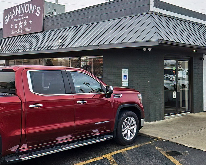 Shannon's Five Star exterior doesn't scream "culinary destination," but that's part of its charm. The best treasures often hide in plain sight.