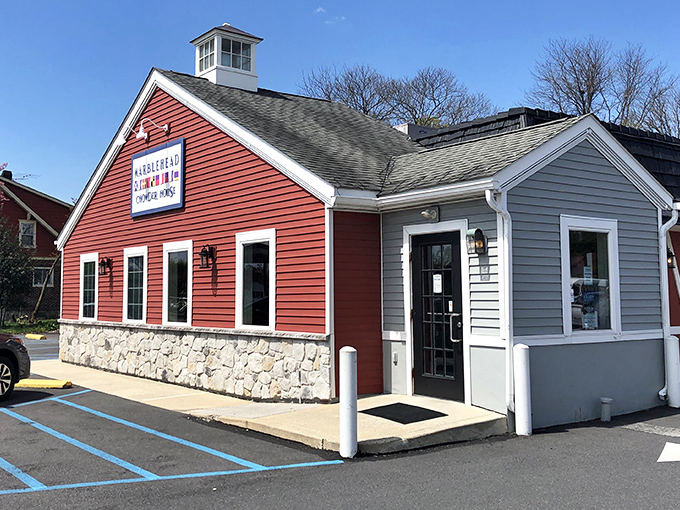 The distinctive red-sided Marblehead Chowder House looks like it was teleported straight from a New England fishing village to Pennsylvania soil.