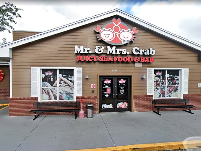 The cheerful cartoon crab couple on this unassuming building is like a lighthouse for seafood lovers&mdash;a beacon of deliciousness on Dale Mabry Highway.