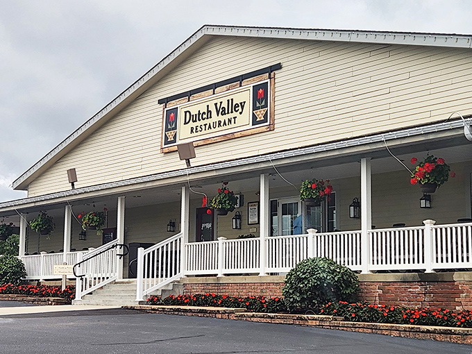 The welcoming facade of Dutch Valley Restaurant promises comfort food nirvana, where Amish kitchen cooking traditions meet hungry travelers from near and far.