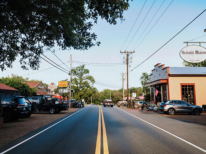 Main Street simplicity at its finest &ndash; where the only traffic jam might be caused by folks stopping to chat about last night's potluck.