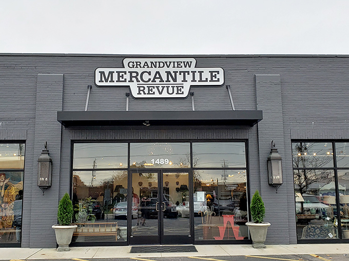 The unassuming gray fa&ccedil;ade of Grandview Mercantile is like a poker player with a royal flush&mdash;quietly confident about the treasures within.