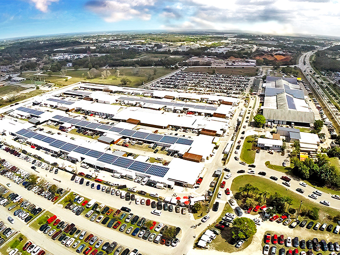 From above, Fleamasters resembles a small city dedicated to the art of the deal&mdash;400,000 square feet of bargain-hunting paradise waiting to be explored.