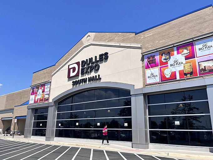 The treasure hunt begins! Shoppers browse carefully curated displays while vendors stand ready to share the stories behind their fascinating wares.