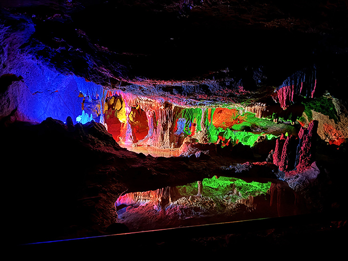 Nature's own cathedral of stone, where amber-hued formations create an otherworldly landscape that's been mesmerizing visitors for centuries.