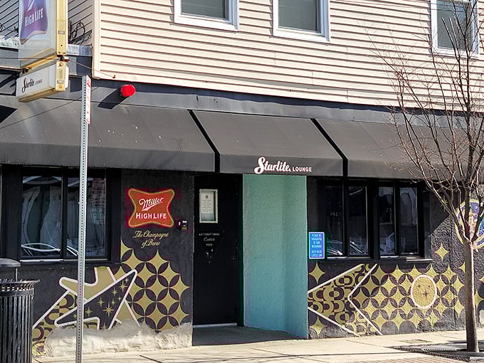 The unassuming exterior of Trina's Starlite Lounge hides culinary treasures within. Like finding a vintage Cadillac parked in your neighbor's ordinary garage.