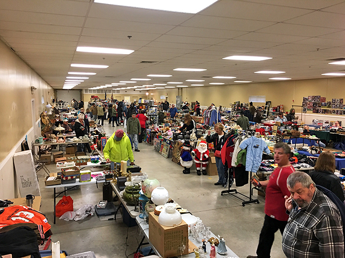 The treasure hunter's paradise in full swing! Rows of tables laden with possibilities stretch as far as the eye can see.