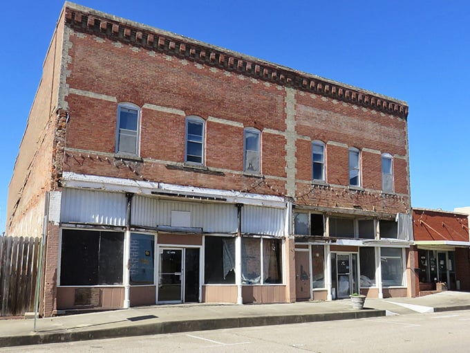 Main Street stretches before you like a Norman Rockwell painting come to life, where rush hour means three cars at the stop sign.