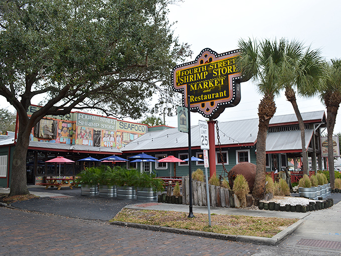 The marquee sign alone is worth the trip &ndash; a retro beacon calling seafood lovers to this St. Petersburg institution like moths to a deliciously fishy flame.