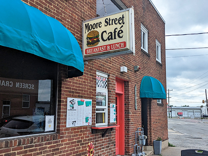 The unassuming brick exterior of Moore Street Cafe hides Richmond's breakfast paradise. That turquoise awning might as well be a superhero cape. 