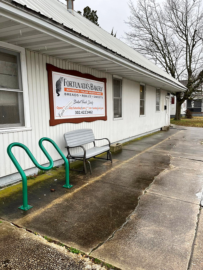 The unassuming exterior of Fortunata's might not scream "food paradise," but that green bicycle knows what's up&mdash;it pedaled here for the good stuff.