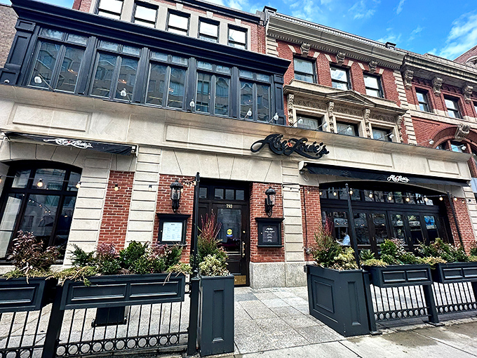 The classic brick fa&ccedil;ade and elegant signage of Abe & Louie's promises what lies within&mdash;a Boston steakhouse experience worth writing home about.