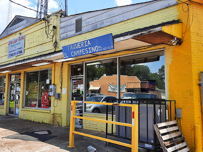 The bright yellow exterior of Latino Super Market houses a culinary treasure within. Like finding a diamond in a box of Cracker Jacks, but tastier.