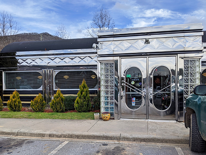 Against the backdrop of Blue Ridge Mountains, this unassuming spot promises California-style Mexican food that's worth the detour from downtown Asheville.