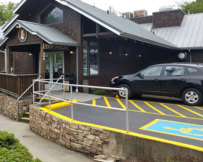 The quintessential Oregon coast welcome! Pig 'N Pancake's rustic timber exterior promises comfort food salvation after a brisk morning beach walk.