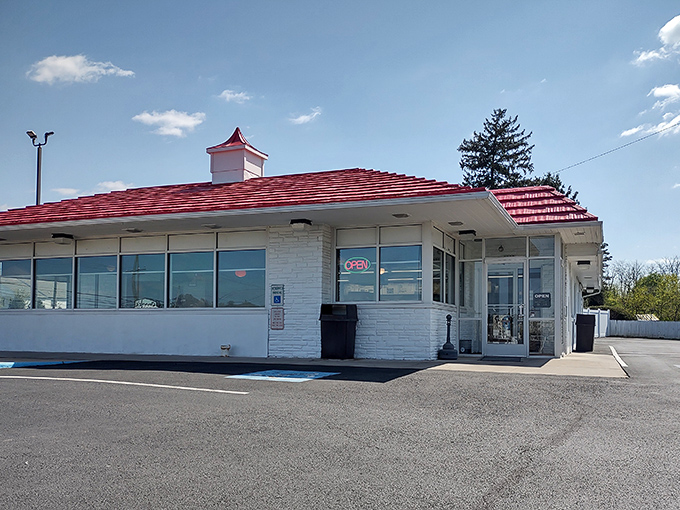 Classic Americana at its finest - this red-roofed beauty looks like it drove straight out of Happy Days.