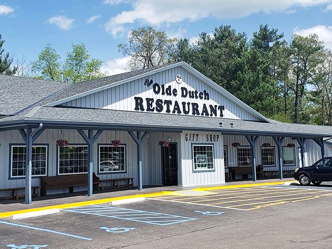 The unassuming blue-gray exterior of Olde Dutch Restaurant stands like a beacon for hungry travelers. This humble building houses food treasures that have Ohioans making pilgrimages from miles around.