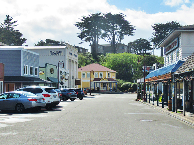 Old Town Bandon's main street looks like a movie set where the director actually bothered to research what small-town charm really means.