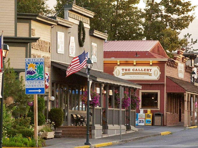 Sisters' Western-themed storefronts stand like a movie set against the breathtaking backdrop of snow-capped Cascade peaks, proving small towns can deliver big views.