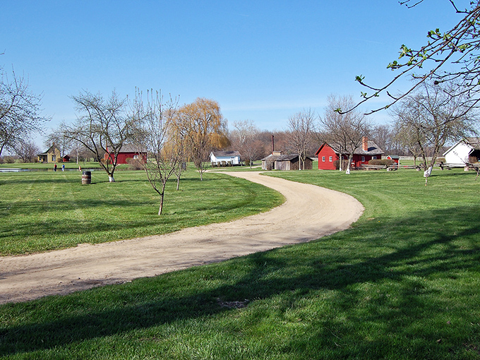 Tree-lined streets and small-town charm define Nappanee, where time seems to slow down just enough to savor every bite.