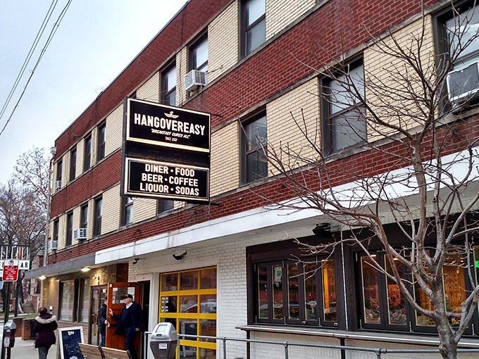 The bright red door and yellow windows of HangOverEasy aren't subtle&mdash;they're practically shouting "Wake up and get in here!" A colorful beacon for hungry Columbus souls.