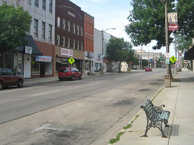 Historic downtown Freeport showcases colorful architectural gems that would make a Monopoly board designer weep with envy. Affordable small-town charm with big-city character.