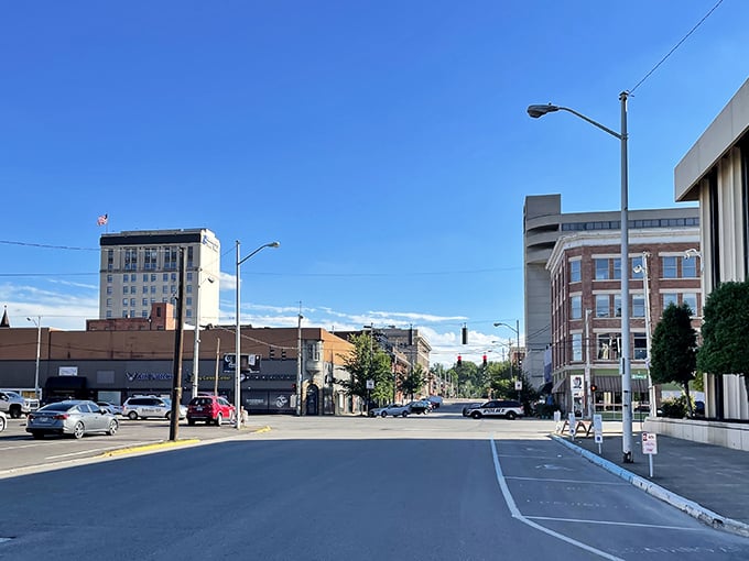Downtown Ashland greets you with wide streets and a refreshing absence of gridlock. The kind of place where rush hour means three cars at a stoplight.