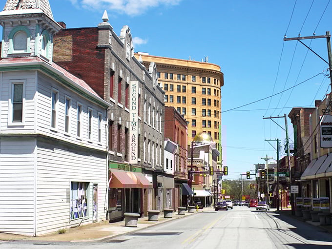 Downtown Uniontown welcomes you with its classic Main Street charm. Those historic brick buildings have stories to tell&mdash;if only these lampposts could talk!