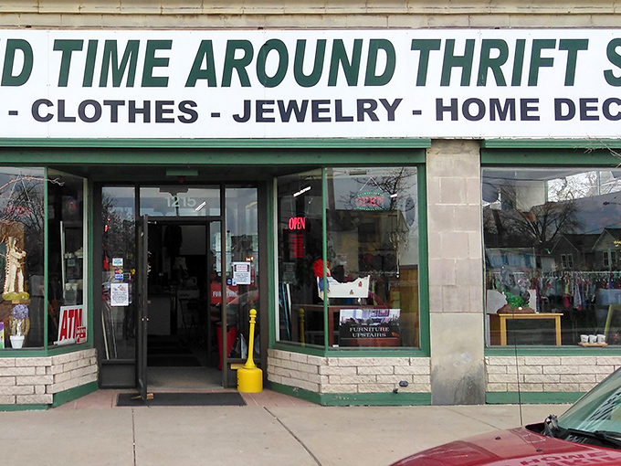 The unassuming storefront of treasure-hunting paradise. Like a book you can't judge by its cover, Cobb's green-trimmed exterior barely hints at the wonderland within.