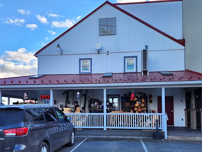 The classic white clapboard exterior with its distinctive red roof promises old-fashioned delights inside. Pennsylvania's answer to comfort food heaven awaits.