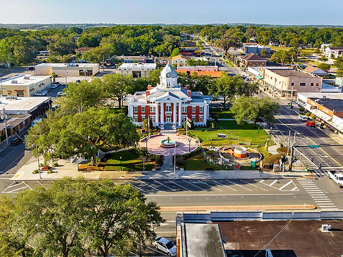 The historic Pasco County Courthouse stands like a proud Southern belle in Dade City's center, complete with columns that practically demand you straighten your posture when walking by.
