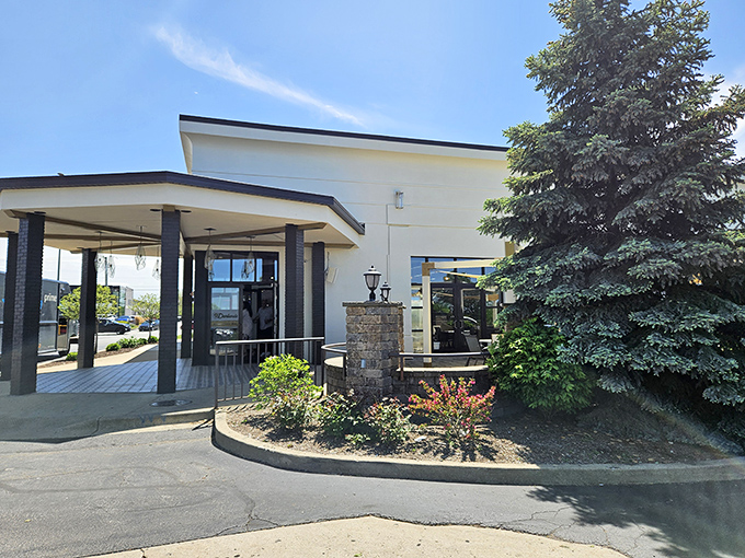The unassuming exterior of Darlene's belies the culinary treasures within&mdash;like finding a Michelin-worthy meal in your neighbor's kitchen.