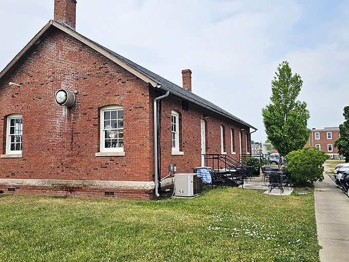 History with a side of breakfast! This charming brick building at Fort Ben has transformed from military quarters to culinary quarters.