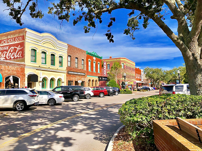 Centre Street's historic brick buildings and palm trees create the perfect backdrop for an afternoon stroll. Norman Rockwell would've needed an extra canvas.