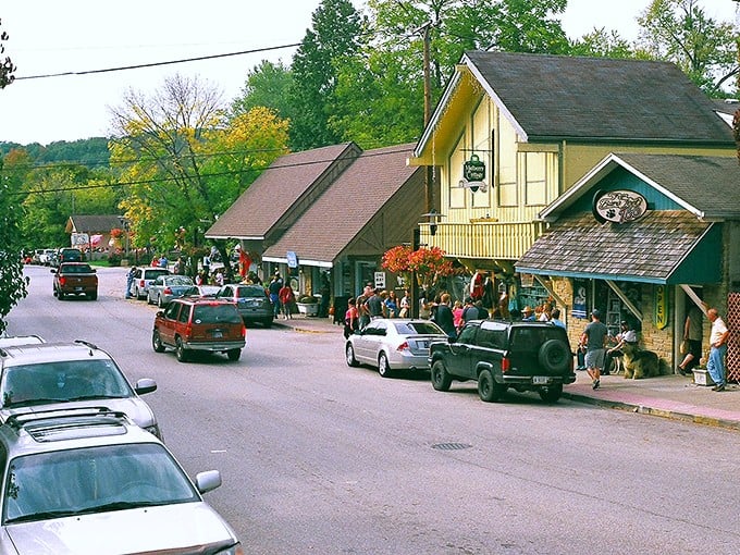 Downtown Nashville greets visitors with its classic small-town charm, where traffic lights seem optional and conversations with strangers are inevitable.