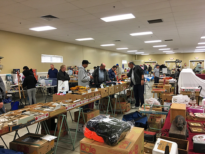 The treasure hunter's paradise in full swing! Rows of tables laden with possibilities stretch as far as the eye can see.