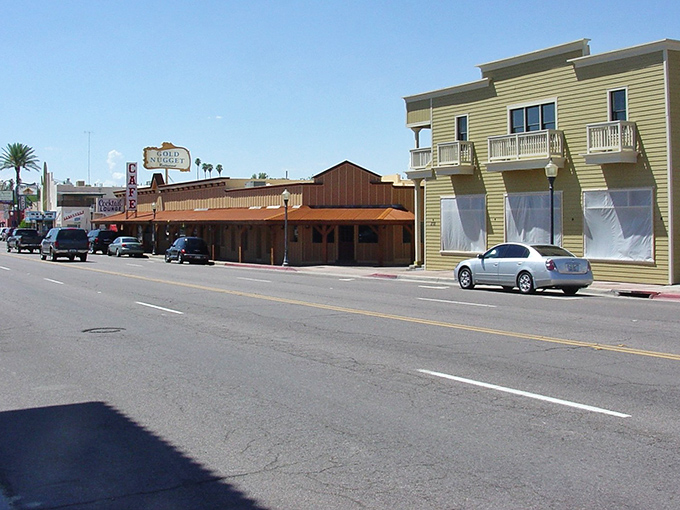 Downtown Wickenburg welcomes visitors with its wide-open streets and classic Western storefronts&mdash;like stepping into a John Wayne movie with better parking options.
