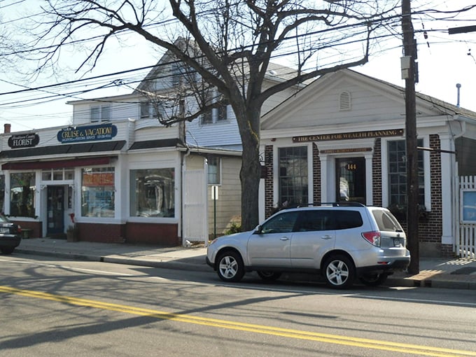 Bellport's charming main street looks like it was plucked straight from a Hallmark movie, complete with blue-trimmed storefronts that practically beg you to browse.