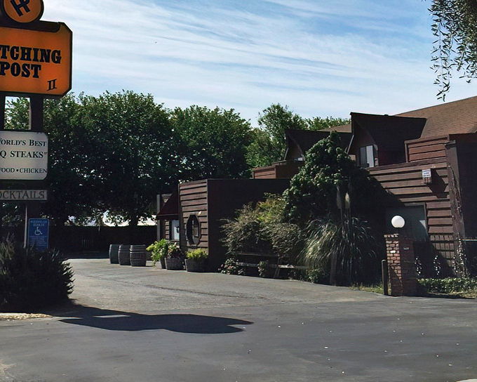 The unassuming exterior of Hitching Post 2 stands like a culinary mirage in Buellton, promising oak-fired delights that have drawn pilgrims for decades.