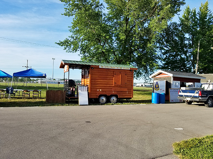 The treasure hunt begins! Shoppers navigate the sprawling pathways of Tiffin Flea Market, where unexpected discoveries await around every corner.