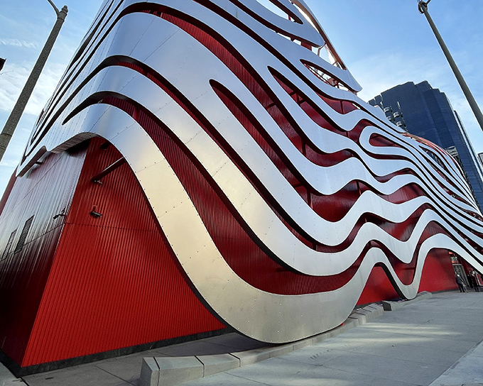 The Petersen's undulating metallic exterior isn't just architecture&mdash;it's automotive poetry in motion. Like a sports car frozen mid-slalom on Wilshire Boulevard.