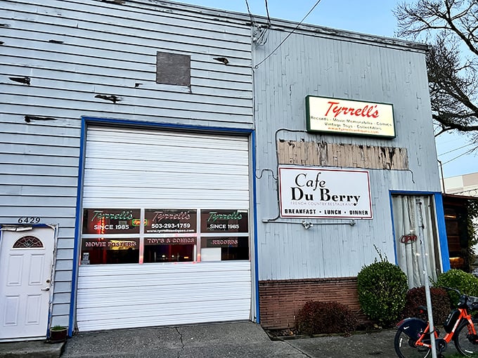 The sunshine-yellow exterior of Cafe Du Berry stands out like a cheerful beacon, promising breakfast delights within those blue-trimmed windows.