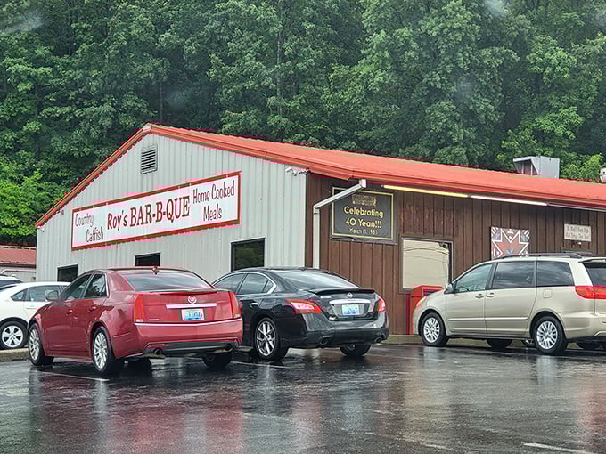 The unassuming exterior of Roy's BAR-B-QUE in Russellville might not stop traffic, but locals know this metal building houses smoky treasures worth any detour.
