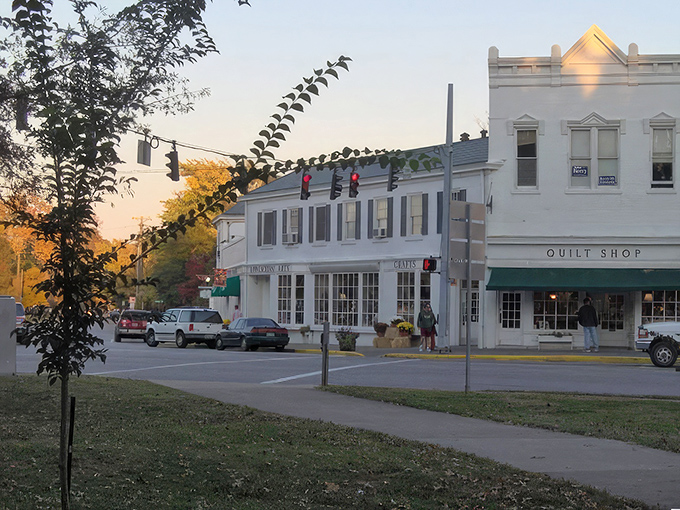 If towns had personalities, this one would be the neighbor with great stories and a freshly baked pie. It&rsquo;s a perfect spot to slow down, take it all in, and enjoy life&rsquo;s simple joys.