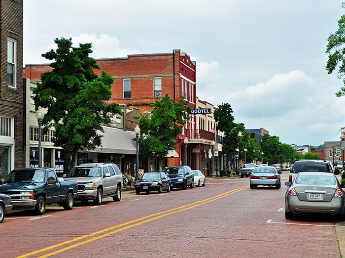 Brick streets and historic storefronts tell stories older than Texas itself. Downtown Nacogdoches invites you to slow down and savor small-town charm at its finest.
