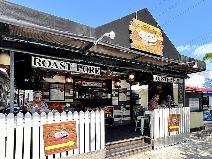 The white picket fence isn't keeping a secret&mdash;this tiny seafood haven on Duval Street has been discovered, and for good reason.