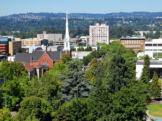 Salem's historic downtown skyline offers a perfect blend of small-town charm and capital city amenities, all without the big-city price tag.